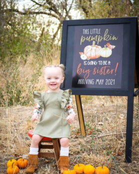 30 Festive Fall Pregnancy Announcements - The Postpartum Party