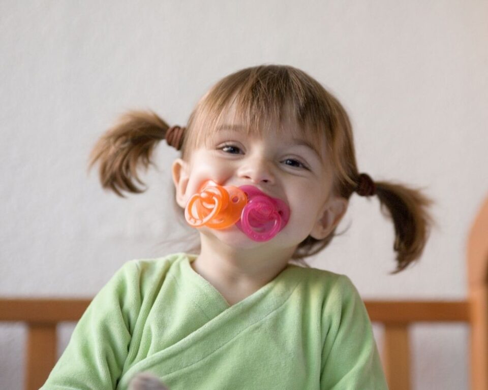 Wean your toddler's pacifier with the Pacifier Fairy - The Postpartum Party