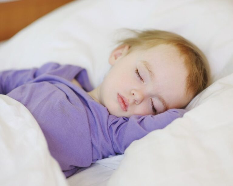 Make it Past the 2 Year Old Nap Strike with Naps Still in Place